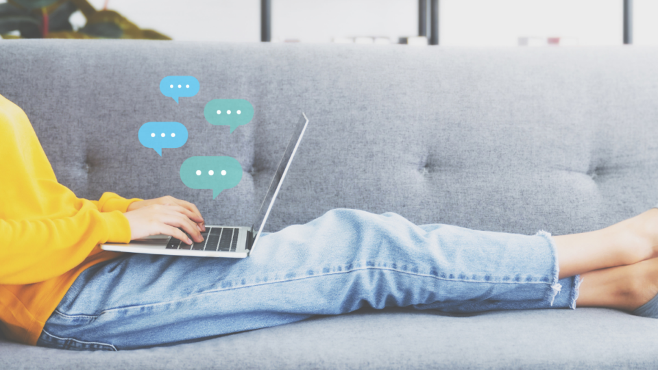 Get Paid to Text Chat: 33 Uncanny Ways In 2025 [$6/Min]