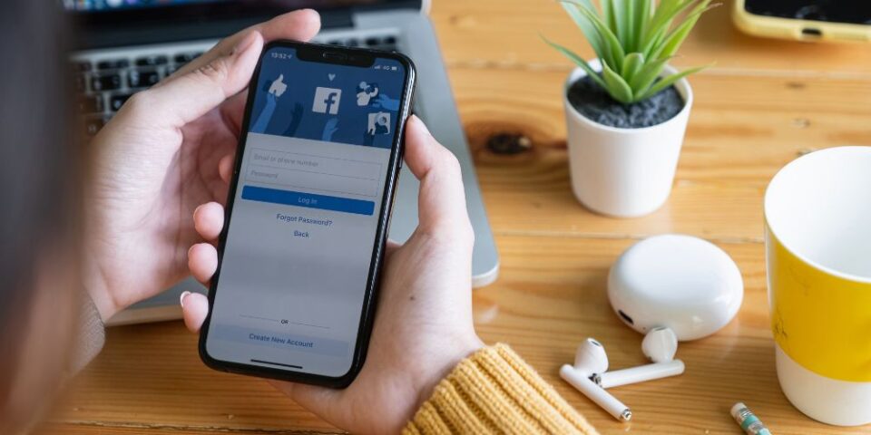 12 Best Selling Items on Facebook Marketplace [2025 Edition]